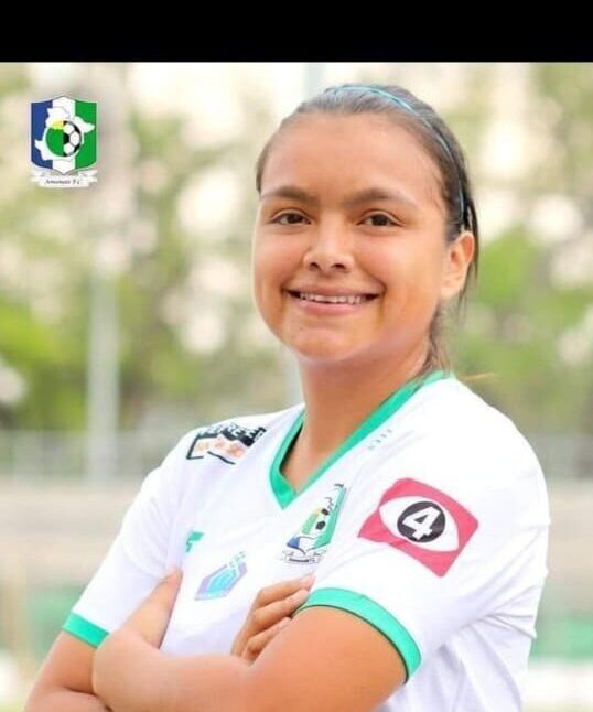 Desaparece joven futbolista Jimena Ramírez - Revista la Brújula